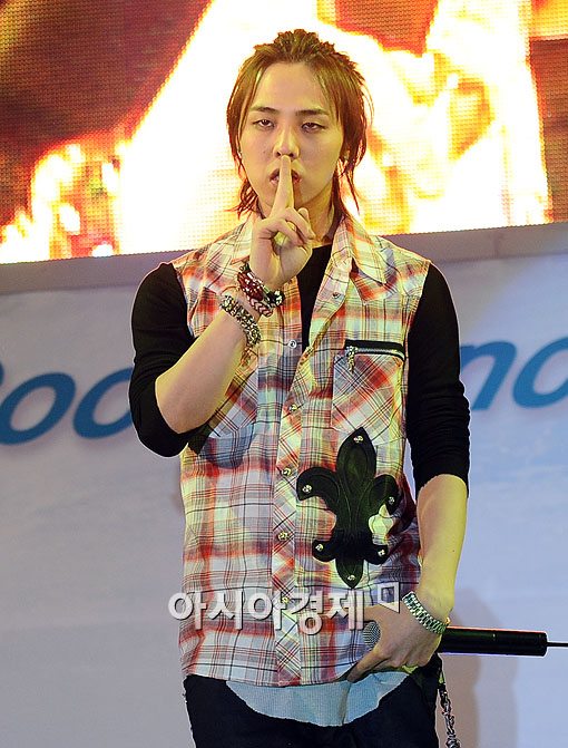 [포토]빅뱅 권지용 '쉿!' - 아시아경제