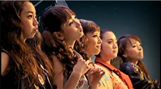 Wonder Girls release teaser video for "2 Different Tears" - 아시아경제