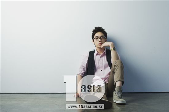 [INTERVIEW] Singer Lee Seok-hoon - Part 2 - 아시아경제