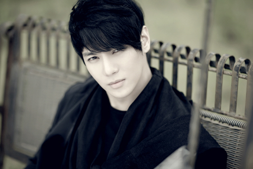 Hwanhee to make big screen debut as male lead - 아시아경제