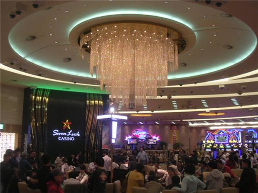 [2019 국감] "GKL 세븐럭 카지노, VIP고객에 유흥업소 마케팅" - 아시아경제