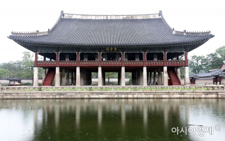 [포토] 경복궁 재개관 경회루 2층에서 즐기는 특별관람 아시아경제