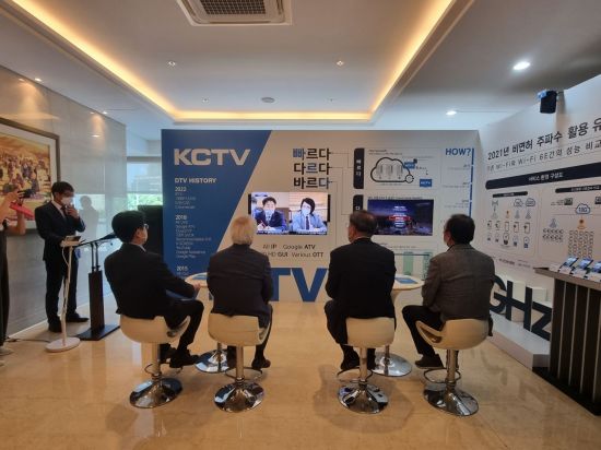 [르포]ICT 기술 만난 케이블TV업계…와이파이6E 도전 - 아시아경제