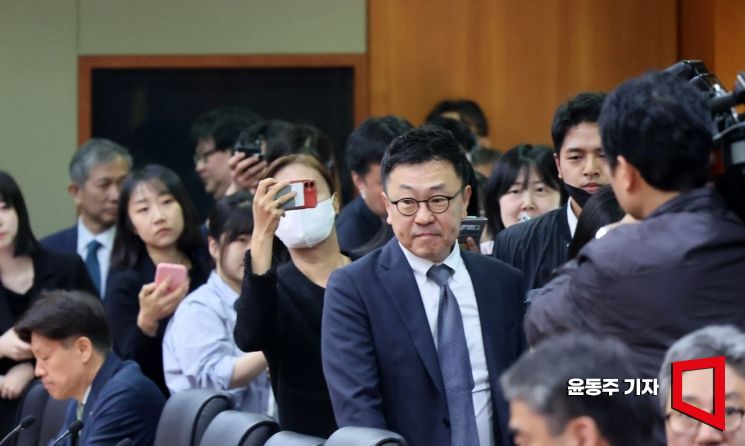 [포토] 굳은 표정의 황현순 키움증권 대표 아시아경제