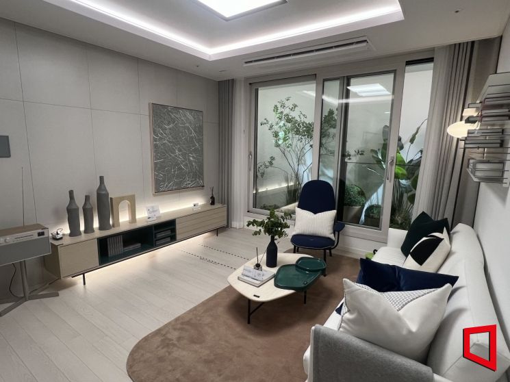 [르포]문전성시 메이플자이 견본주택…그들만의 로또청약 - 아시아경제