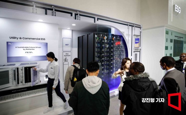 삼성SDI, 미국서 4천억원대 'ESS 배터리' 공급계약 - 아시아경제 CORE