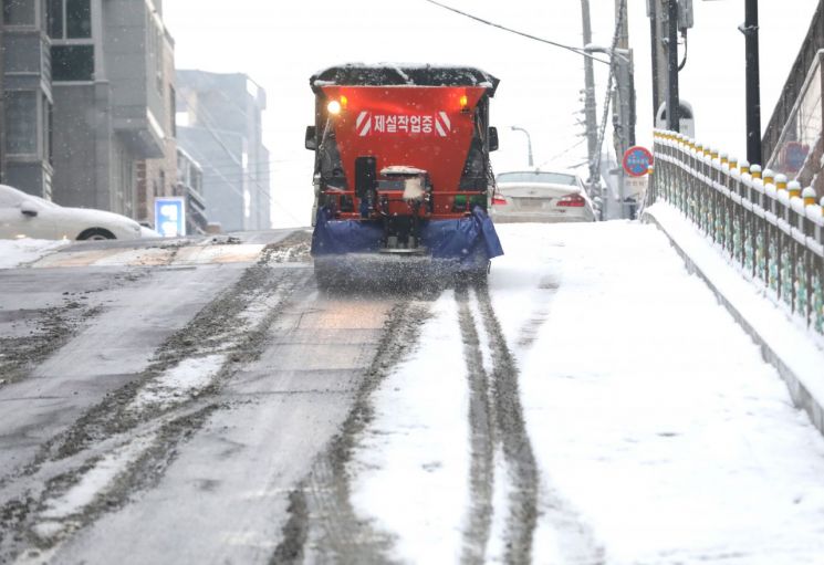 Gangnam-gu Selected as Best District in Seoul's Comprehensive Snow ...