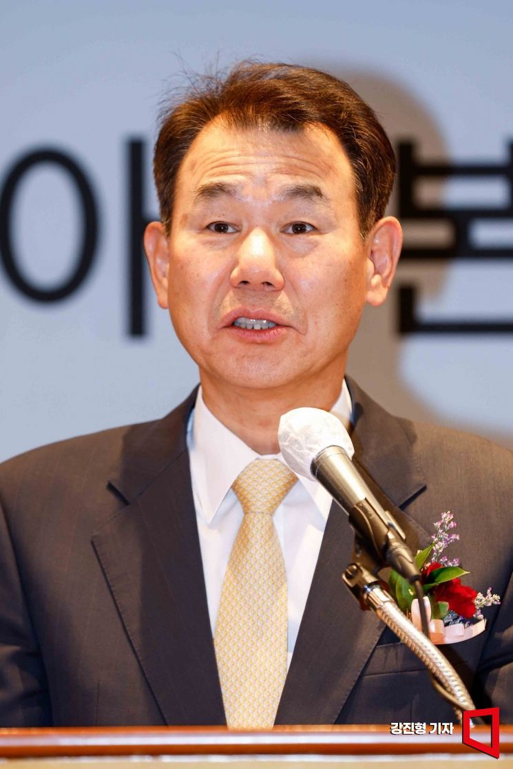 Jeong Eun-bo, Chairman of the Exchange, "Will Continue to Promote the ...