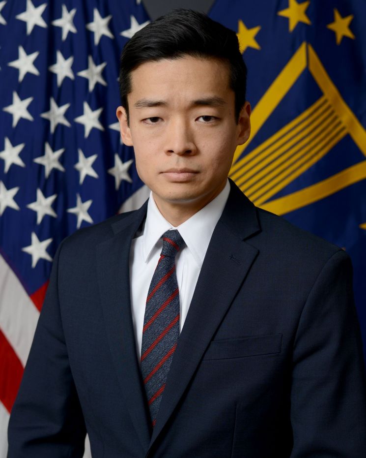 트럼프, 美국방부 인태 안보 차관보에 한국계 존 노 지명 - 아시아경제