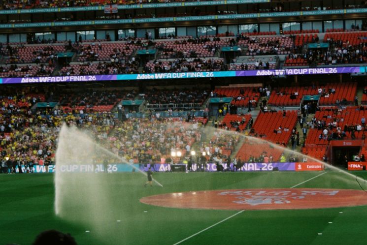 [Science Scope] 40-Degree Heatwaves and 1,500m Altitude: The World Cup ...