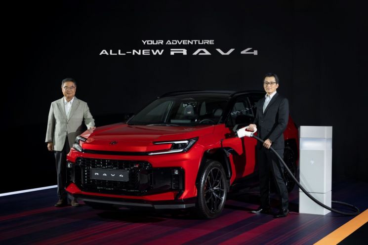 Toyota Korea Officially Launches All New RAV4 Starting at 49.27 Million ...