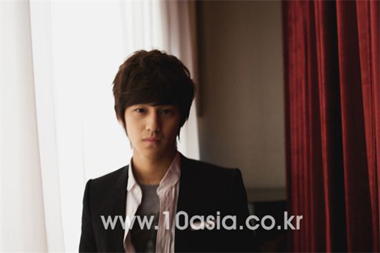 10Asia-[FOCUS]The 16 stars of 2009:Kim Bum | BumCorp